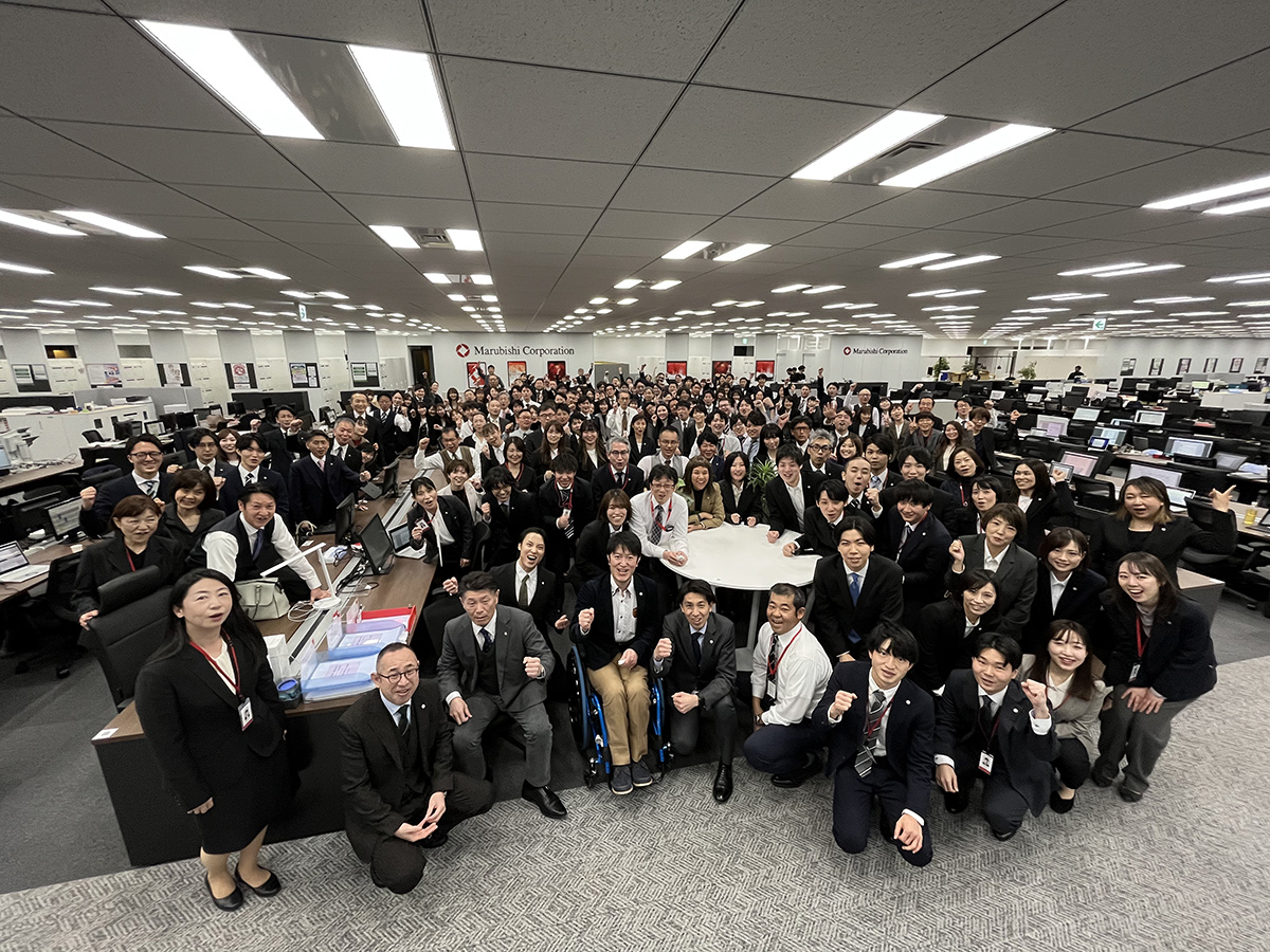 エキストラ写真館｜TBSテレビ 日曜劇場『VIVANT』